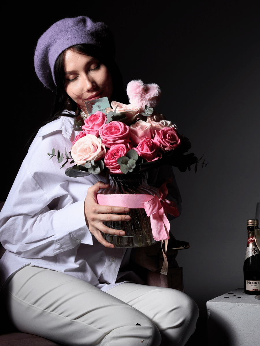 Vazoda Güller "Fluffy Rose" - Çiçek Siparişi - Casa Florista